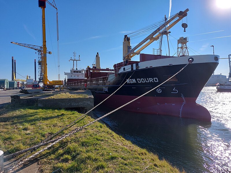 Rolf Günther Schiffsmakler Schiffahrts- und Transportservice GmbH & Co. KG :: singleview